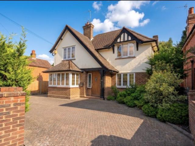 Brookwood, Surrey GU24, 3 bed detached house to rent, £2,950 pcm | PrimeLocation