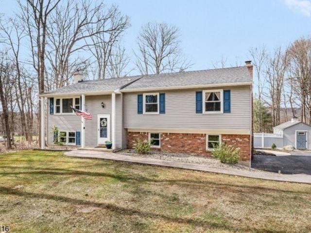 Brookwood Rd, Byram Township, Home For Sale