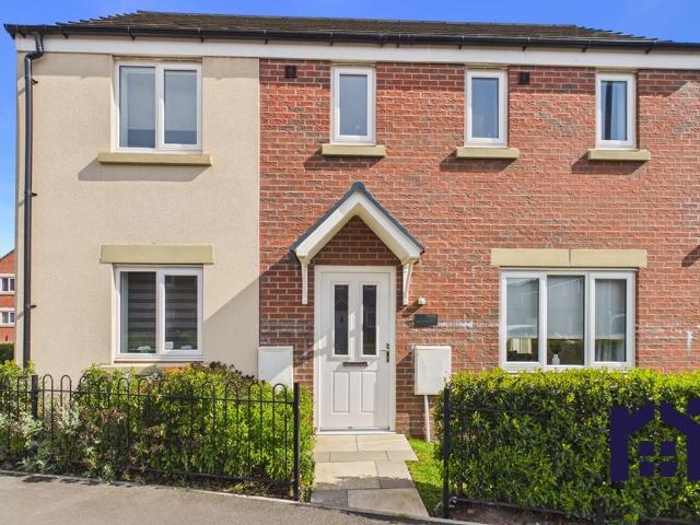 Brookwood Way, Buckshaw Village PR7, 3 bed detached house to rent, £1,300 pcm | PrimeLocation