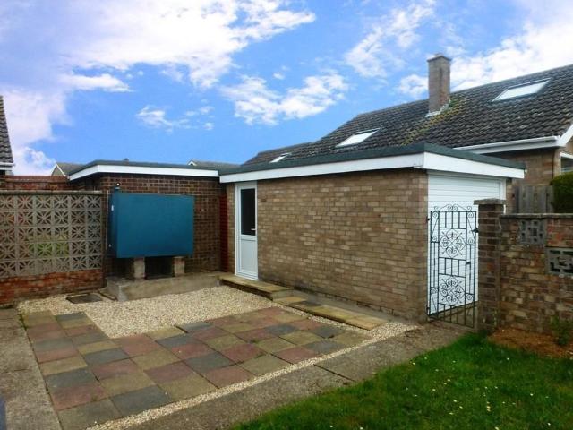 Broom Road Close