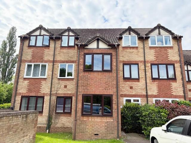 Broome Way, Banbury OX16 2 bed flat to rent £1,075 pcm £248 pw