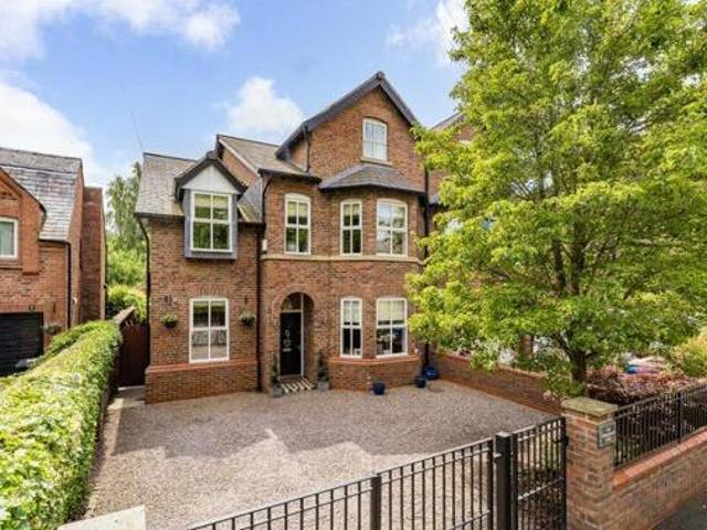 Broomfield Lane, Hale, 5 Bedroom Semi detached