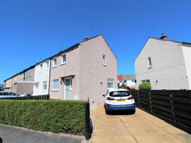 Broomhall Crescent, Corstorphine. 2 bed semi detached house to rent £1,295 pcm £299 pw