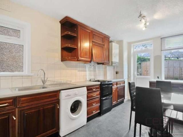 Broomsleigh Street, West Hampstead, NW6