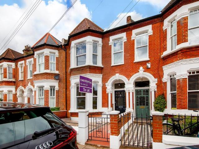 Broomwood Road, London, SW11 4 bed terraced house to rent £6,200 pcm £1,431 pw