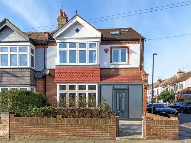 Broomwood Road, London, SW11 4 bed end of terrace house to rent £5,950 pcm £1,373 pw