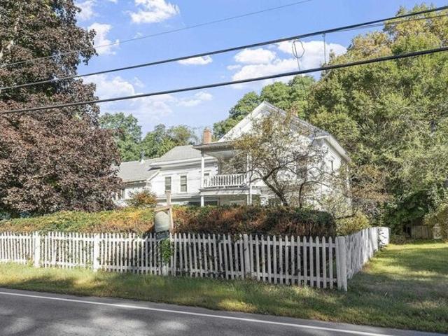 Brattleboro Rd, Hinsdale, Home For Sale