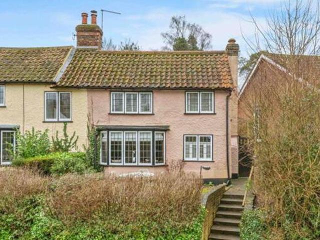 Braughing, Nr Ware, 2 Bedroom Semi detached