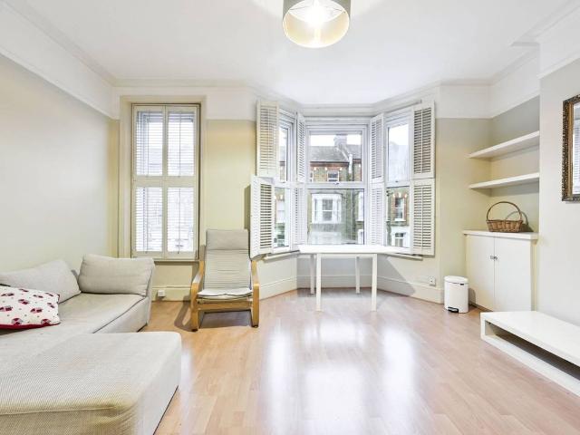 Bravington Road, Queen's Park, London W9, 1 bed flat to rent, £3,250 pcm | PrimeLocation