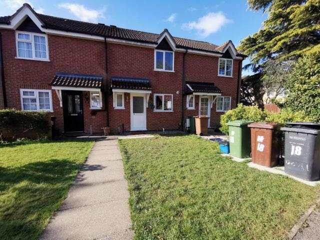 Bray Close, Borehamwood WD6, 3 bed terraced house to rent, £1,850 pcm | PrimeLocation