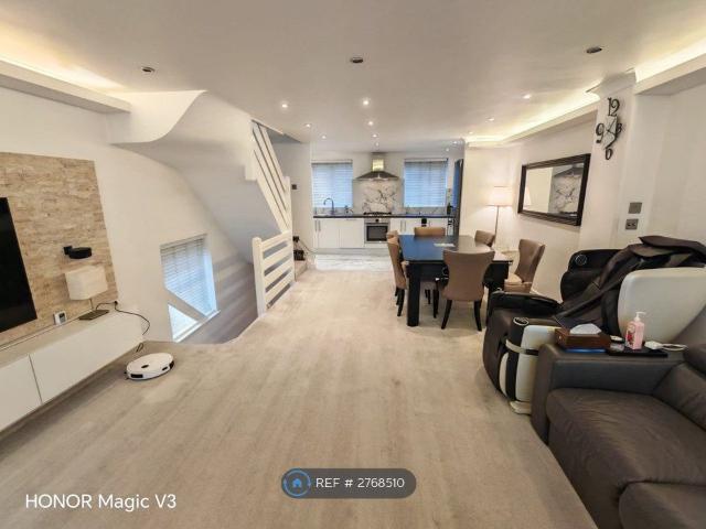 Bray Crescent, London SE16, 3 bed semi detached house to rent, £3,700 pcm | PrimeLocation