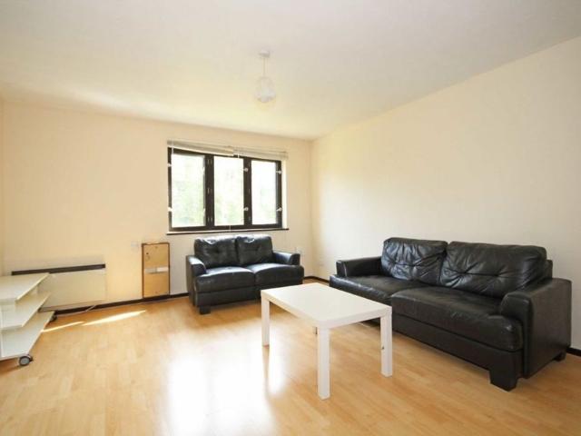 Braybourne Drive, TW7, London