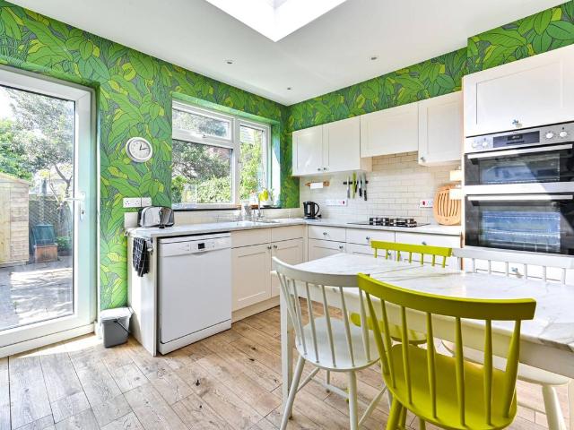 Braybrook Street, Shepherd's Bush, London W12, 3 bed property to rent, £2,800 pcm | PrimeLocation
