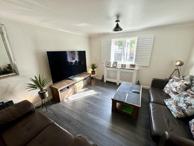 Braymere Road, PETERBOROUGH, PE7 2 bed apartment to rent £1,050 pcm £242 pw