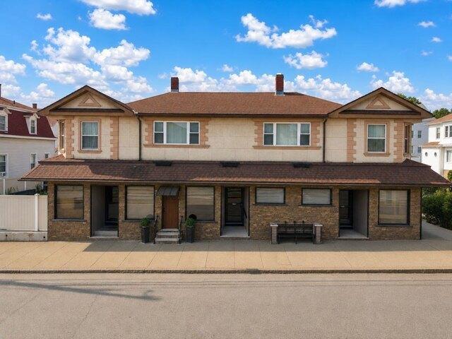 Brayton Ave, Fall River, Home For Sale