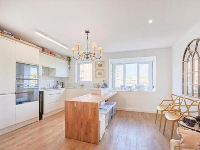 Braziers Quay, South Street, 1 Bedroom Apartment