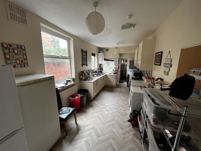 Brazil Street, Leicester LE2, Room to rent, £525 pcm | PrimeLocation