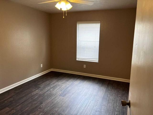 Brazos Point Apartments 1 Bedroom Apartment for Rent at 2401 Welsh Ave, College Station, TX 77845 Southwood Valley