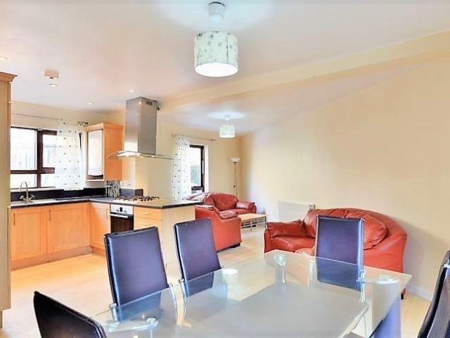 Brabazon Street, London E14, 3 bed flat to rent, £2,401 pcm | PrimeLocation