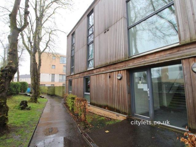 Brabloch Park, Renfrewshire