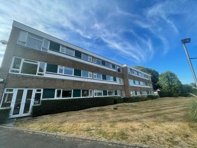 Bracebridge Court, 89 Metchley Lane, Birmingham B17, 2 bed flat to rent, £1,150 pcm | PrimeLocation