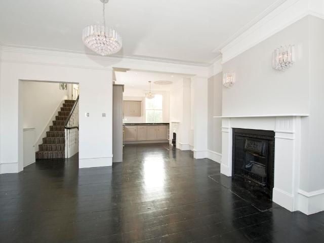 Bracewell Road, London W10, 2 bed flat to rent, £2,800 pcm | PrimeLocation