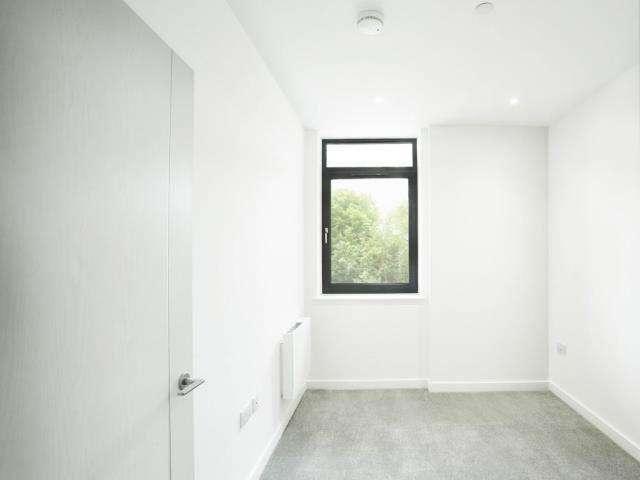 Bracknell, Berkshire, RG12