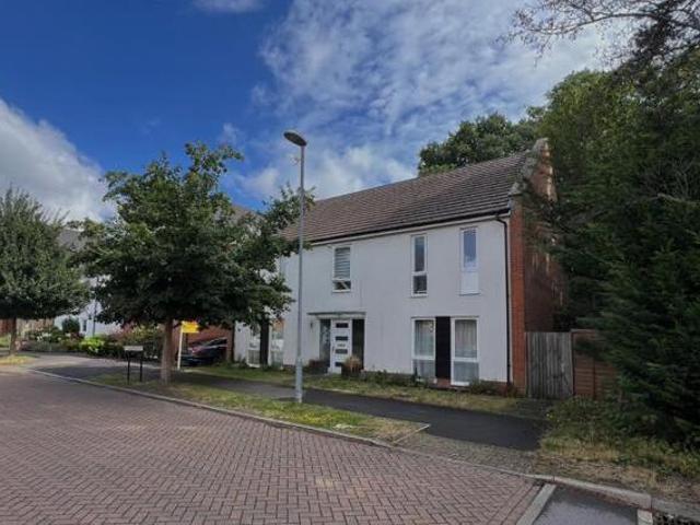 Bracknell, Berkshire, 5 Bedroom Detached