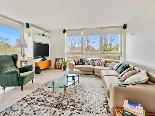 Bracknell Gardens, London, NW3 2 bed flat to rent £4,498 pcm £1,038 pw