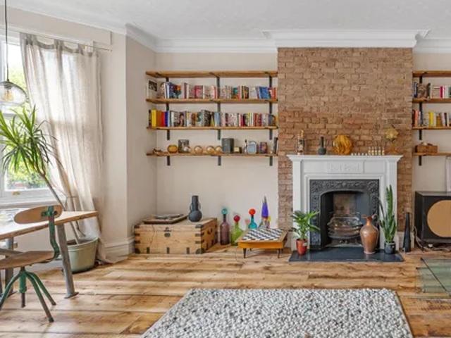 Bracknell Lodge, 5 Frognal Lane, London, NW3 7DL, United Kingdom | 1 bed apartment for rent #167773856 | Rentberry