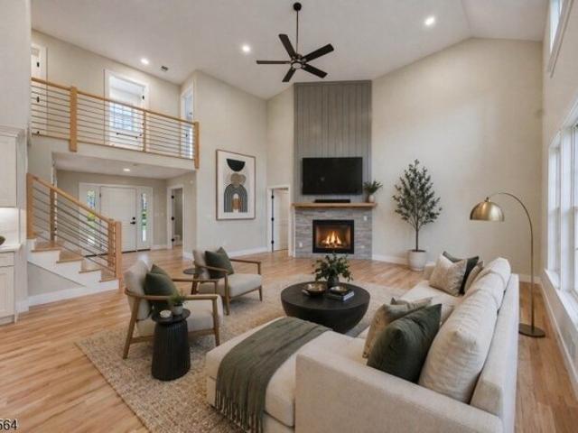 Bracken Hill Rd, Hardyston, Home For Sale