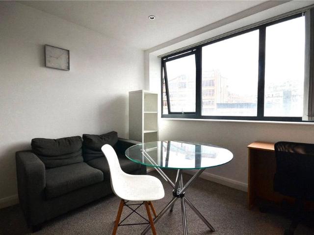 Bracken House, 44 58 Charles Street, Manchester, Greater Manchester, M1 7AA