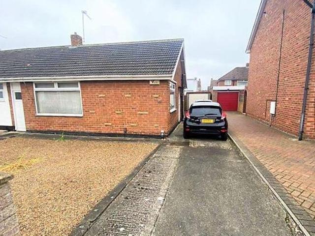 Bracken Road, Fern Park, 2 Bedroom Semi detached
