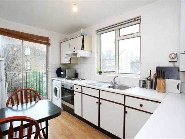 Brackenbury Road, Brackenbury Village, Hammersmith W6, 3 bed flat to rent, £3,350 pcm | PrimeLocation