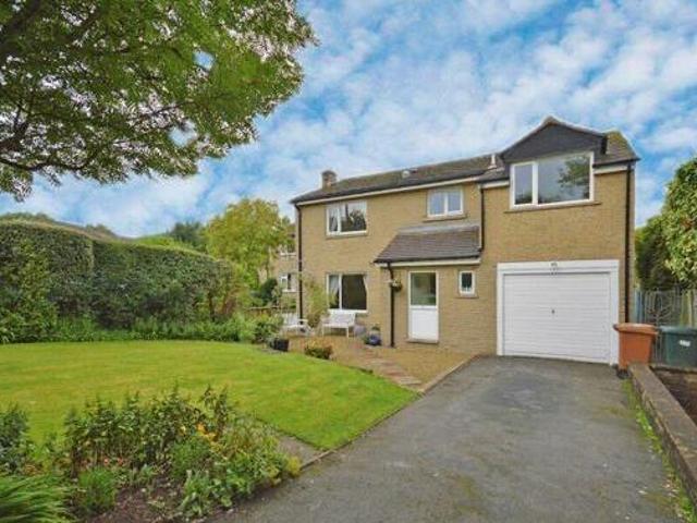 Brackenley Crescent, Embsay, 5 Bedroom Detached