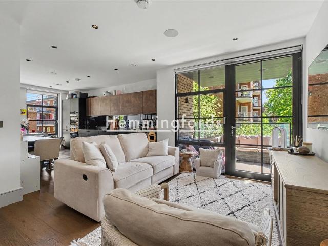 Bracklyn Street, London N1, 3 bed flat to rent, £6,000 pcm | PrimeLocation