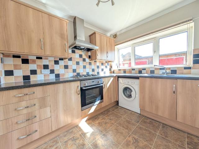 Bracondale, Norwich NR1, 2 bed flat to rent, £1,100 pcm | PrimeLocation