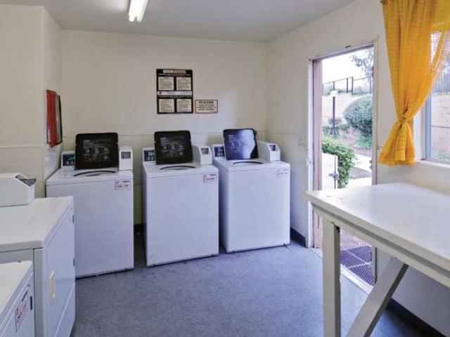 Bradbury Park Apartments 1 Bedroom Apartment for Rent at 2222 Huntington Dr, Duarte, CA 91010 Duarte