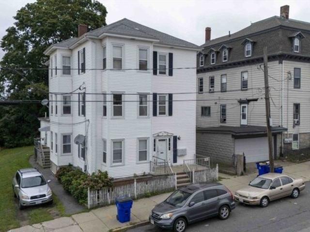 Bradford Ave, Fall River, Home For Sale