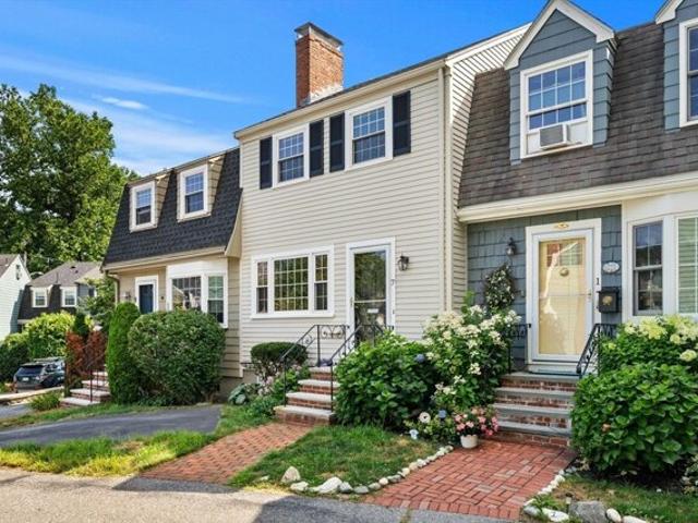 Bradford Ct, Marblehead, Home For Sale