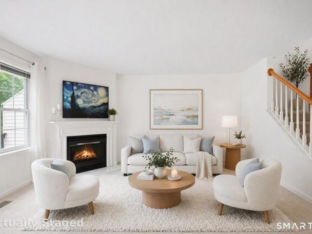 Bradford Dr Unit,danbury, Home For Sale