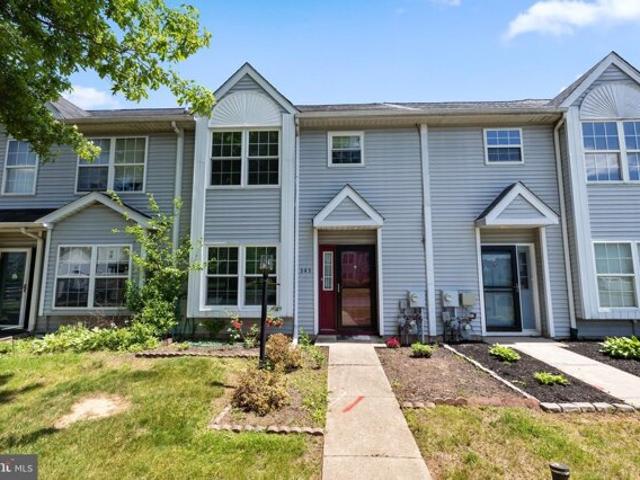 Bradford Ln, Lansdale, Home For Sale