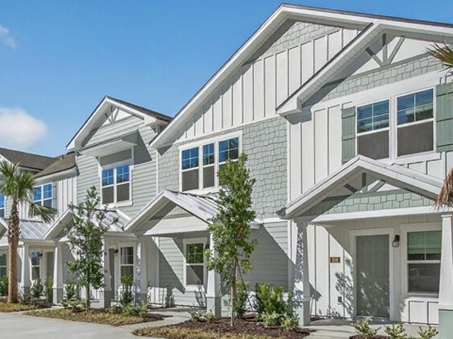 BRADFORD Plan Liberty Cove Townhomes Community