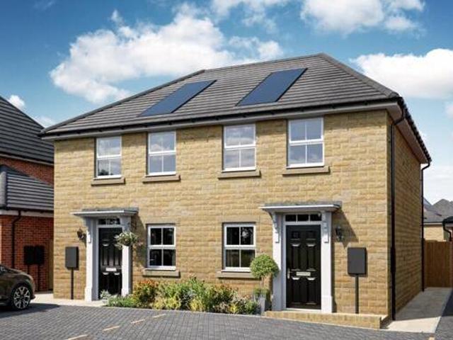 Bradford Road, East Ardsley, 2 Bedroom Semi detached