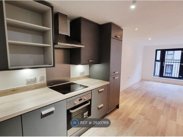 Bradford Street, Birmingham B12, 2 bed flat to rent, £1,250 pcm | PrimeLocation