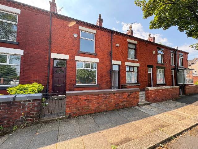 Bradford Street, Farnworth, Bolton BL4, 2 bed terraced house to rent, £925 pcm | PrimeLocation