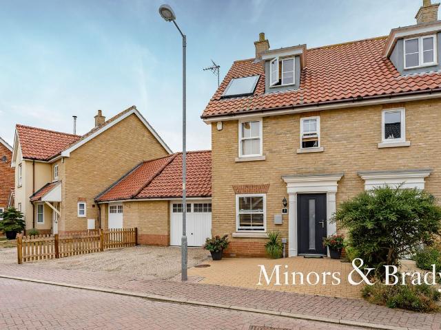 Bradfield Drive, Martham NR29, 3 bed semi detached house to rent, £1,200 pcm | PrimeLocation