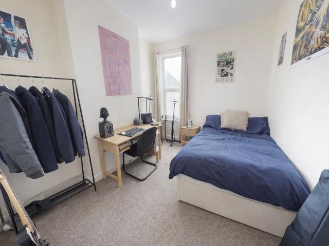 Brading Road, Brighton BN2, 4 bed terraced house to rent, £2,300 pcm | PrimeLocation