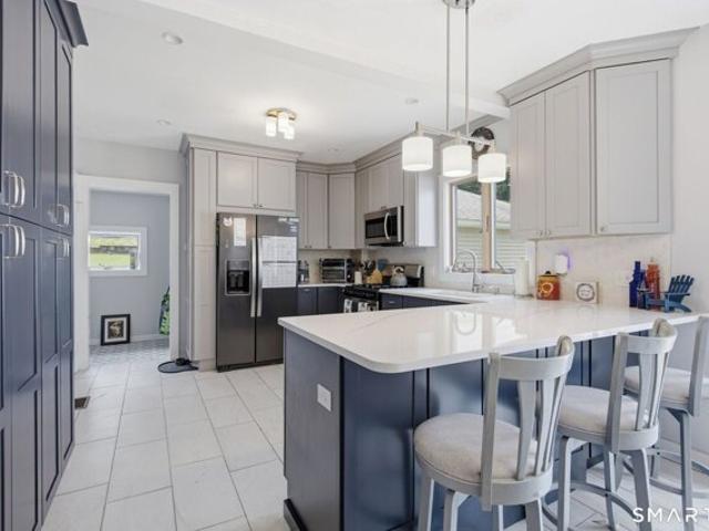Bradley Ave, Waterbury, Home For Sale