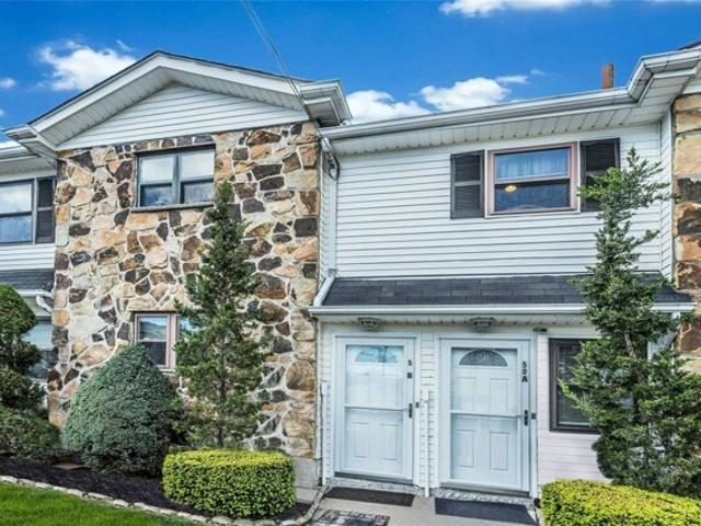 Bradley Ct Unit,staten Island, Condo For Sale